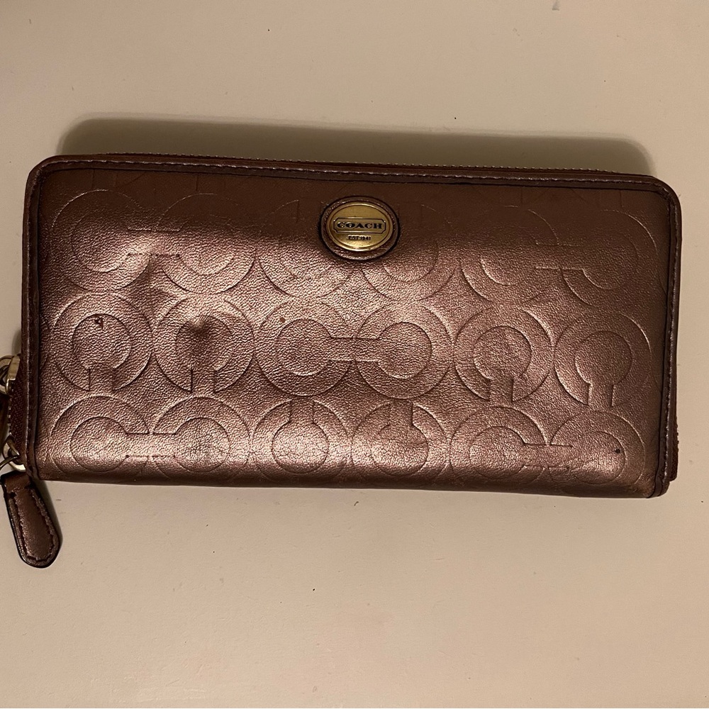 Coach Accordion Zip-Around Wallet Metallic Leather. - Gem